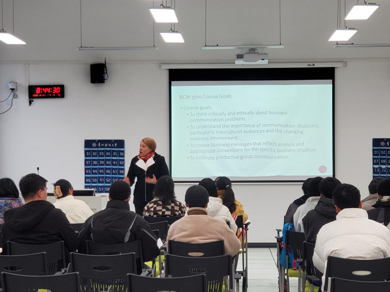 西密歇根学院2023-2024学年第一学期外教课程正式开课-西密歇根学院